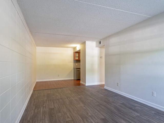 1 BR, 1 BA Apartment 4900 N Macdill Ave, Tampa, FL 33614