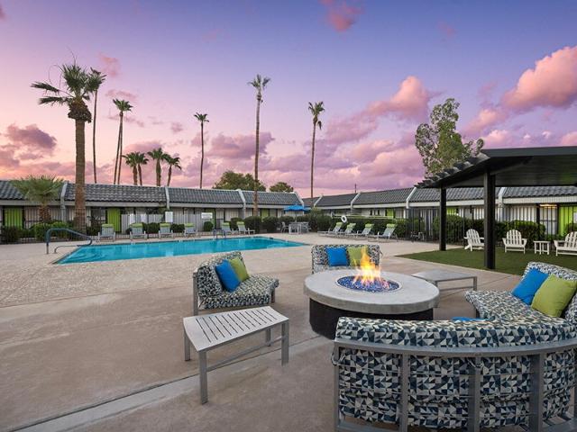 1 BR, 1 BA Apartment 4902 E Thomas Rd Unit 337, Phoenix, AZ 85018