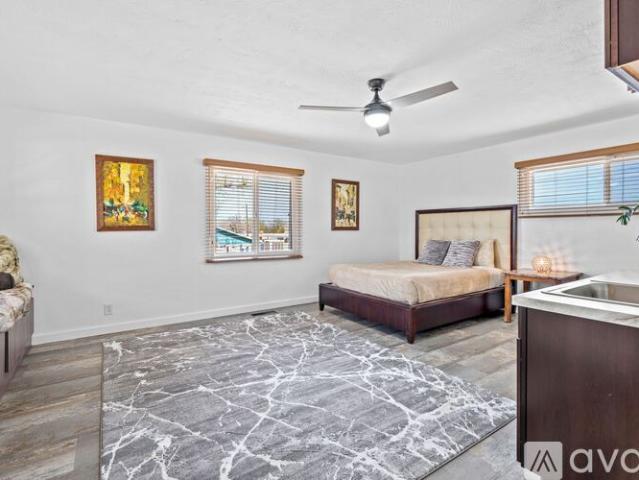 1 BR, 1 BA Apartment 4908 Burton Avenue Southeast, Albuquerque, NM 87108