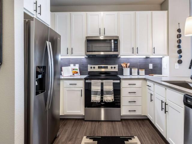 1 BR, 1 BA Apartment 4910 East 7th Street Unit 166, Austin, TX 78702