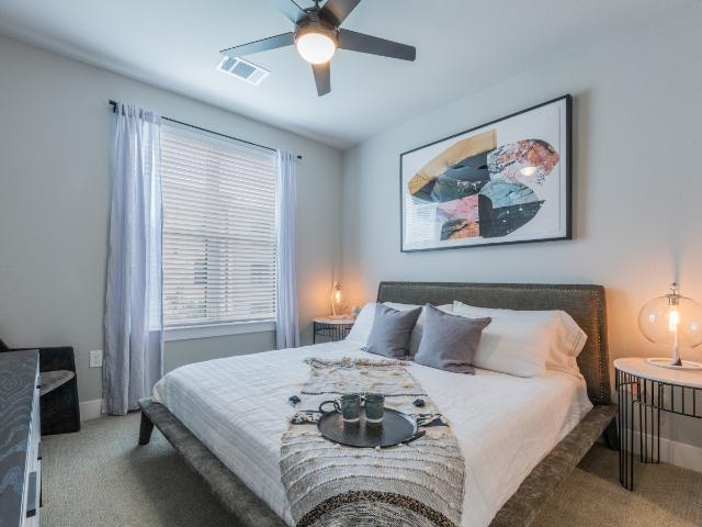 1 BR, 1 BA Apartment 4912 E 7th St, Austin, TX 78702