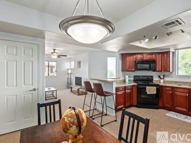 1 BR, 1 BA Apartment 4925 E Desert Cove Ave, Unit 310, Scottsdale, AZ 85254