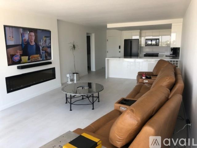 1 BR, 1 BA Apartment 4944 Cass Street, Unit 1107, San Diego, CA 92109