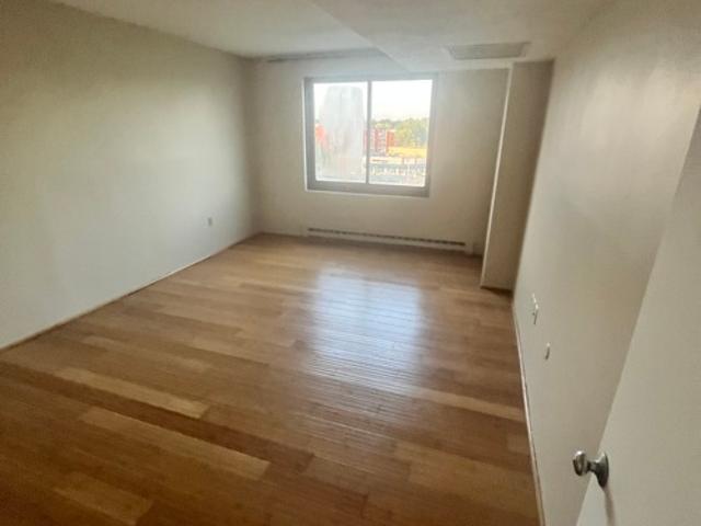 1 BR, 1 BA Apartment 49 Melrose Street, Unit 7c, Melrose, MA 02176