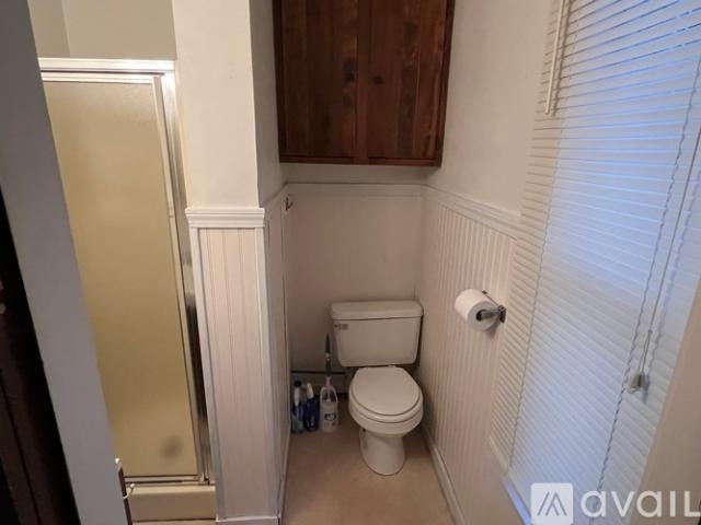 1 BR, 1 BA Apartment 49 Lee Road, Unit B, Lincoln, ME 04457