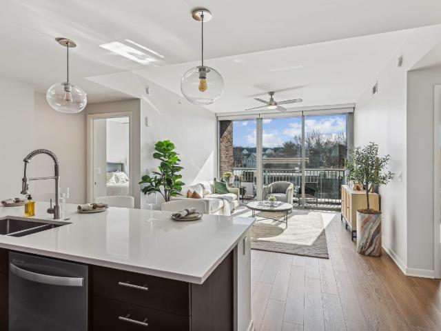 1 BR, 1 BA Apartment 4000 Hillsboro Pike Unit 1413, Nashville, TN 37215