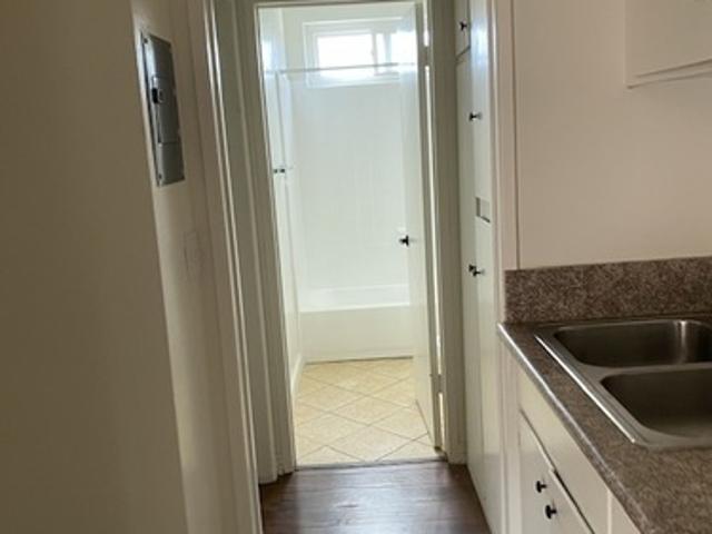 1 BR, 1 BA Apartment 400 West Carson Street, Unit #10, Carson, CA 90745