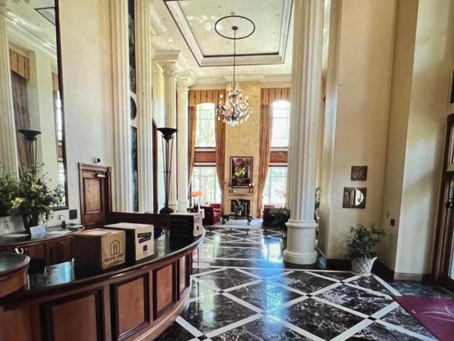 1 BR, 1 BA Apartment 400 East Bay Street, Jacksonville, FL 32202