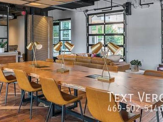 1 BR, 1 BA Apartment 400 S Hall St, Dallas, TX 75226