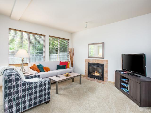 1 BR, 1 BA Apartment 400 South 50th Street Unit 06C, Renton, WA 98055