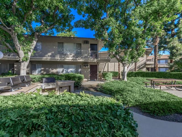 1 BR, 1 BA Apartment 400 South Sunkist Unit 105, Anaheim, CA 92806
