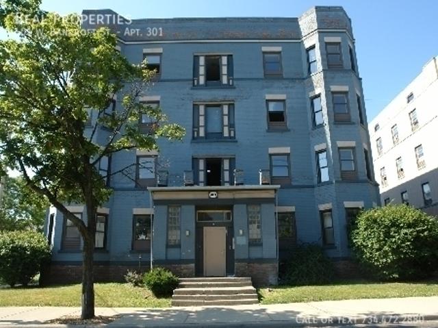 1 BR, 1 BA Apartment 401 W. Bancroft St Toledo, OH 43620