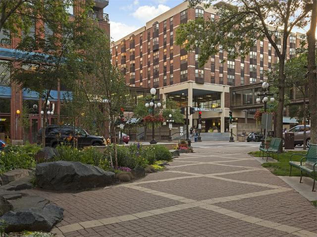 1 BR, 1 BA Apartment 401 North Sibley Street Unit 712, Saint Paul, MN 55101