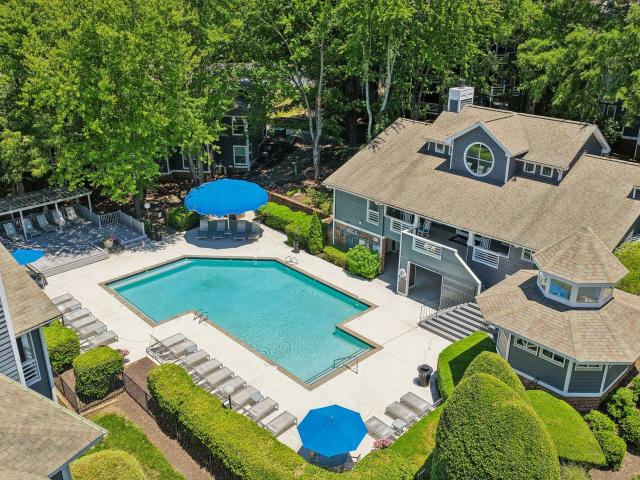 1 BR, 1 BA Apartment 401 Park Ridge Lane Unit 400 N, Winston Salem, NC 27104
