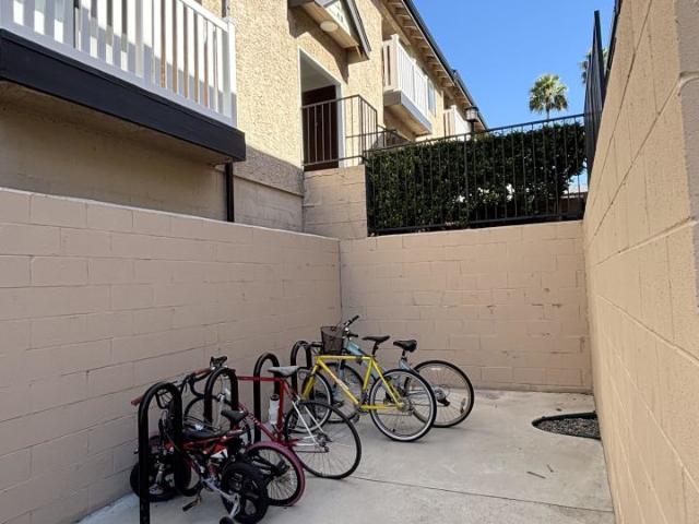 1 BR, 1 BA Apartment 401 S Almansor St Unit 335I, Alhambra, CA 91801
