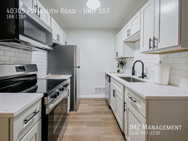 1 BR, 1 BA Apartment 40305 Plymouth Road, Plymouth, MI 48170
