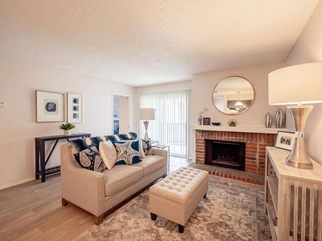 1 BR, 1 BA Apartment 4031 Thousand Oaks Drive Unit M0102, San Antonio, TX 78217