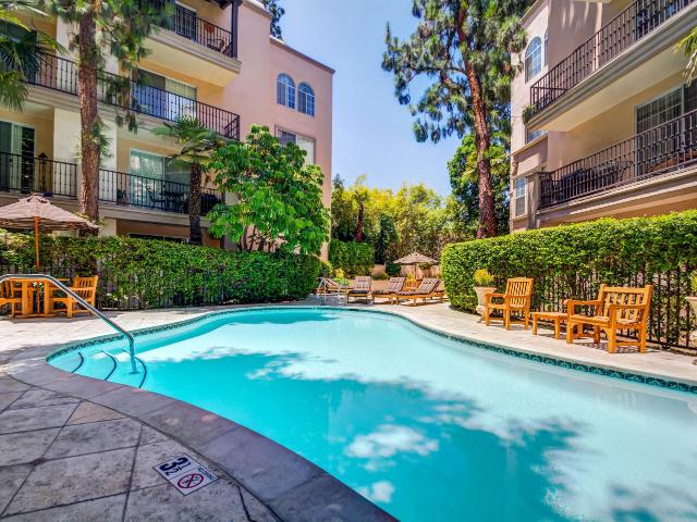 1 BR, 1 BA Apartment 4045 Vineland Avenue Unit A310, Studio City, CA 91604