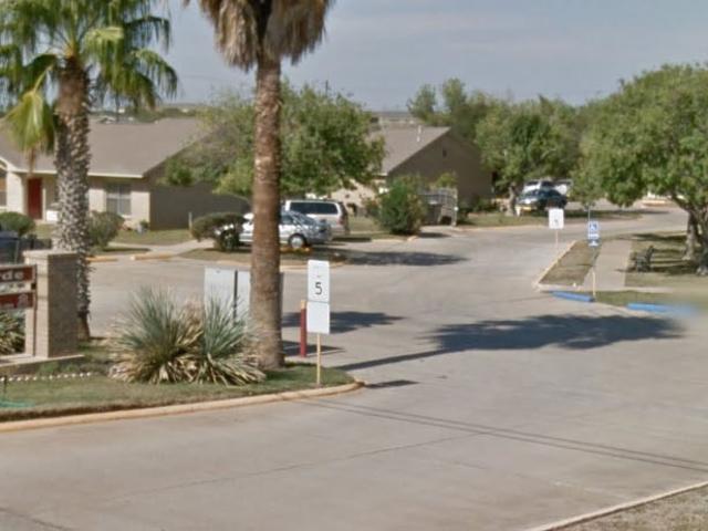 1 BR, 1 BA Apartment 404 Medina Street, Cotulla, TX 78014