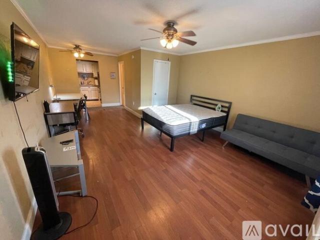 1 BR, 1 BA Apartment 405 Dunwoody Street, Unit 3, Tallahassee, FL 32304