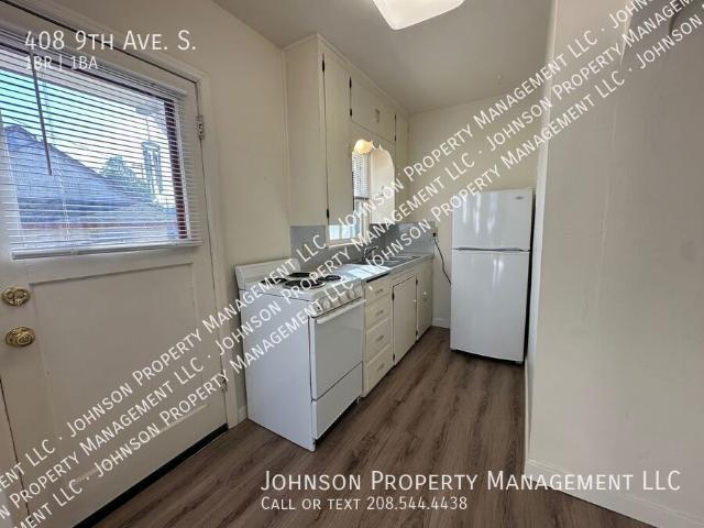 1 BR, 1 BA Apartment 408 9th Ave. S Nampa, ID 83651
