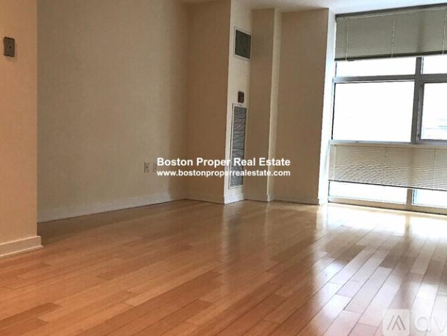 1 BR, 1 BA Apartment 40 Boylston St, Unit 404K, Boston, MA 02116