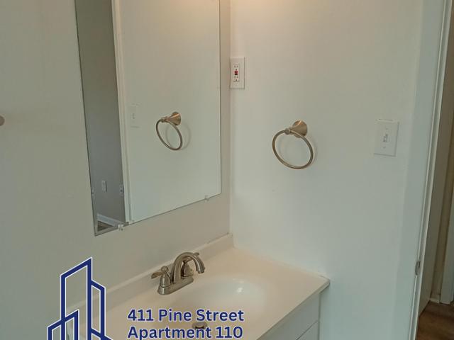 1 BR, 1 BA Apartment 411 Pine St, Pine Bluffs, WY 82082