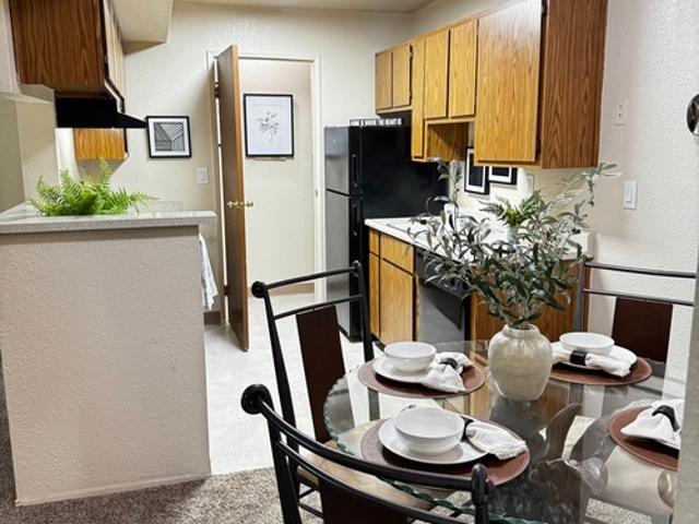1 BR, 1 BA Apartment 4121 Dale Rd, Unit 182, Modesto, CA 95356