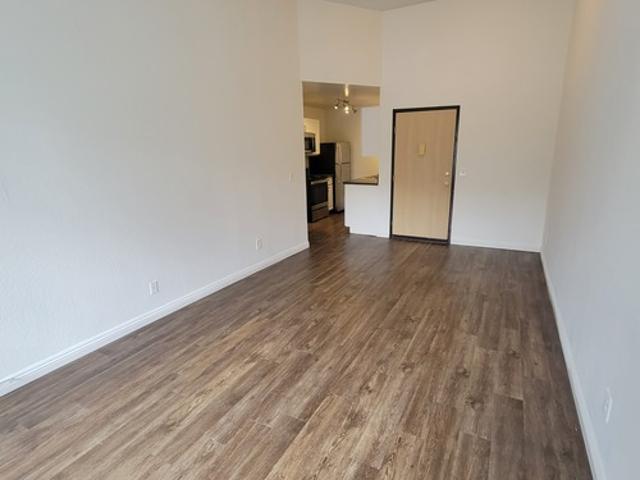 1 BR, 1 BA Apartment 4124 Eagle Rock Blvd, Unit 113, Los Angeles, CA 90065