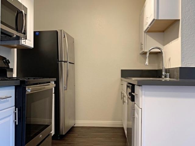 1 BR, 1 BA Apartment 4124 N Eagle Rock Blvd, Los Angeles, CA 90065