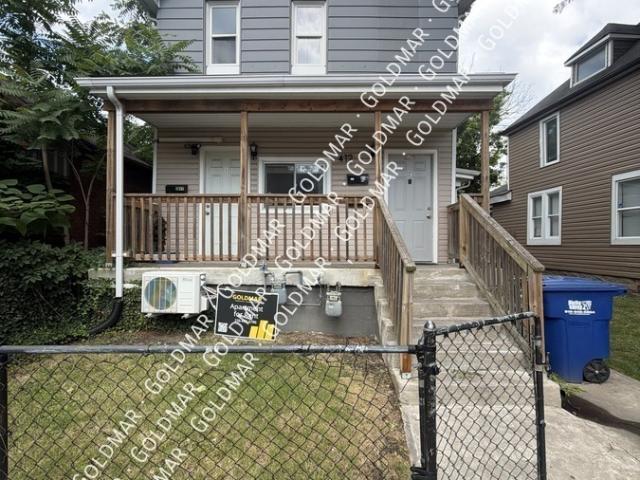 1 BR, 1 BA Apartment 412 Church St, Windsor, ON N9A 4S9