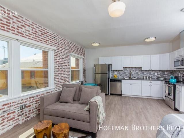 1 BR, 1 BA Apartment 412 S Lake St, Los Angeles, CA 90057