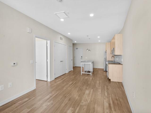 1 BR, 1 BA Apartment 417 Callowhill Street Unit 537, Philadelphia, PA 19123