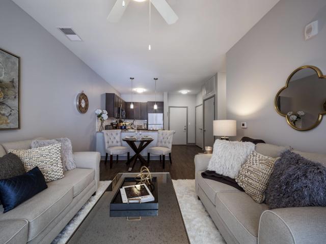 1 BR, 1 BA Apartment 415 South Lafayette Boulevard Unit 4 2403, South Bend, IN 46601