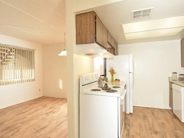 1 BR, 1 BA Apartment 4181 North Granite Reef Road Unit 208, Scottsdale, AZ 85251