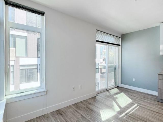 1 BR, 1 BA Apartment 418 Bellevue Avenue East Unit 302, Seattle, WA 98102