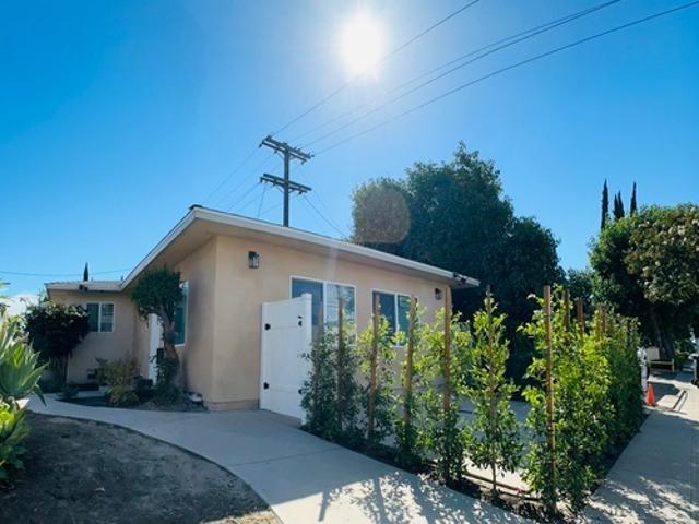 1 BR, 1 BA Apartment 419 S Lake St, Unit 101, Burbank, CA 91502
