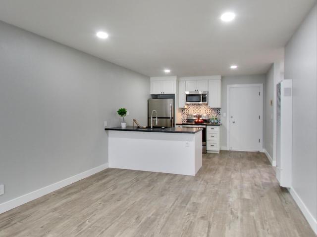 1 BR, 1 BA Apartment 41 MOSS AVENUE, OAKLAND, CA 94610