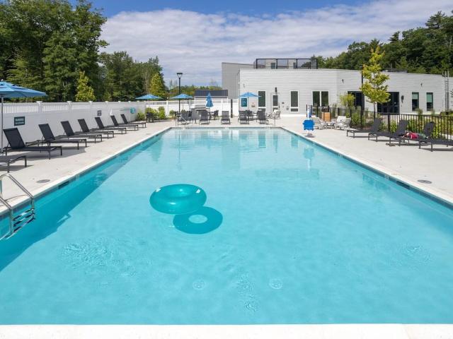 1 BR, 1 BA Apartment 41 Seacoast Terrace Unit 3209, Kittery, ME 03904