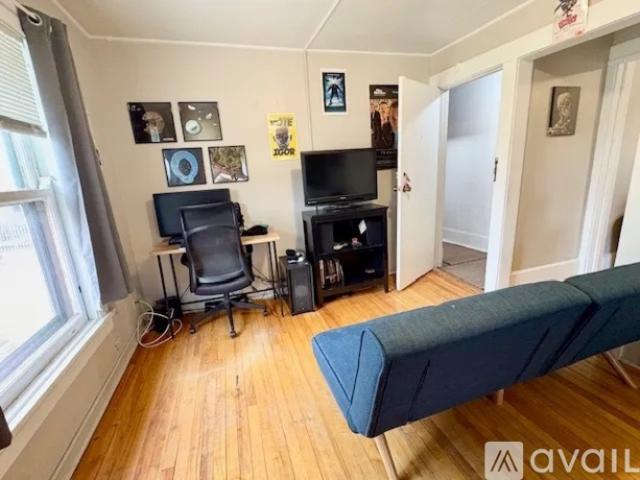 1 BR, 1 BA Apartment 421 Washburn Pl, Unit 1, Madison, WI 53703