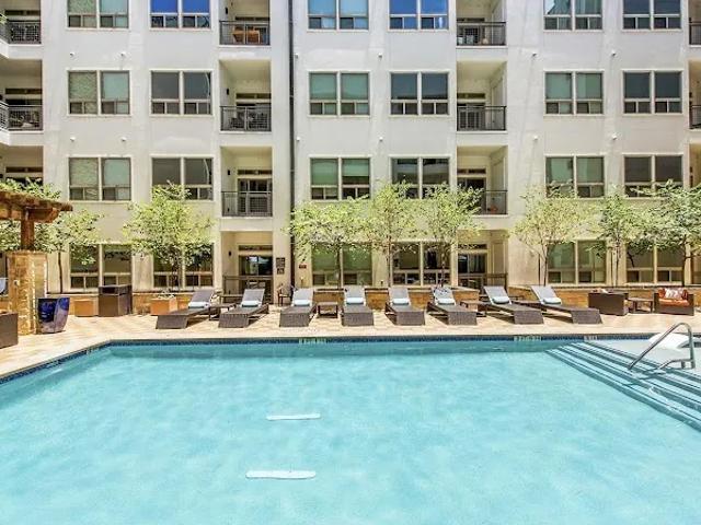 1 BR, 1 BA Apartment 422 W Riverside Dr, Austin, TX 78704