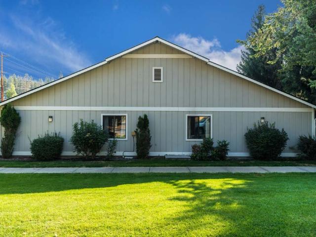 1 BR, 1 BA Apartment 427 W Willow St, Newport, WA 99156