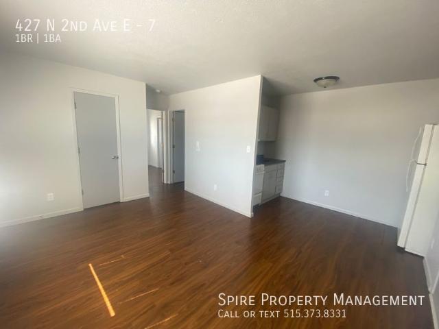 1 BR, 1 BA Apartment 427 N 2nd Ave E, Newton, IA 50208