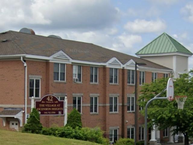1 BR, 1 BA Apartment 42 Vernon Street, Worcester, MA 01610