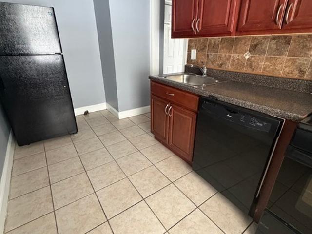 1 BR, 1 BA Apartment 42 W 29th St, Unit 4B, Bayonne, NJ 07002