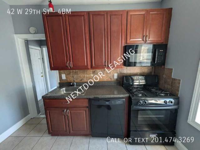 1 BR, 1 BA Apartment 42 W 29th St, Bayonne, NJ 07002