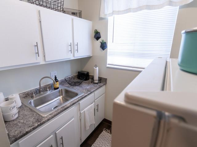 1 BR, 1 BA Apartment 4300 Strathmore Dr Apt 8 Unit 4912 08, Cincinnati, OH 45227