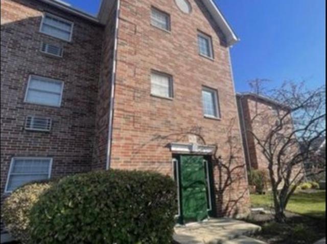 1 BR, 1 BA Apartment 431 Leah Lane, Unit 2F, Woodstock, IL 60098