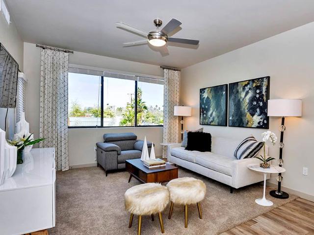 1 BR, 1 BA Apartment 4333 N 6th Dr Unit 401, Phoenix, AZ 85013