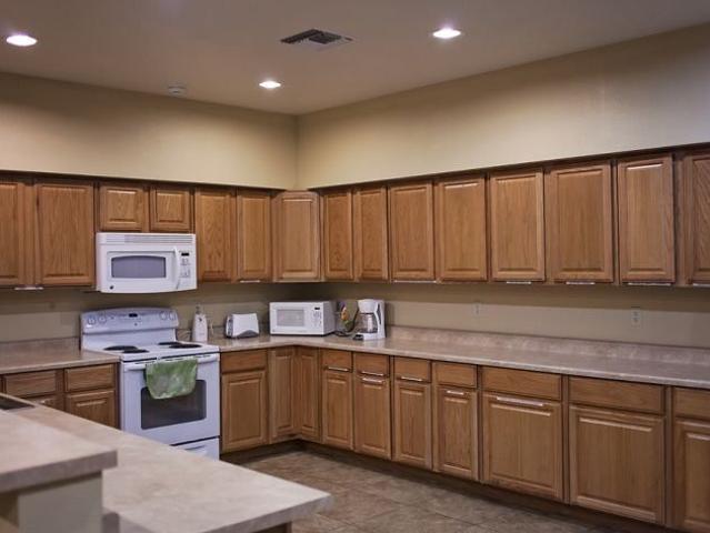 1 BR, 1 BA Apartment 4343 W Thomas Rd Unit 2048, Phoenix, AZ 85031